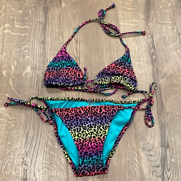 Victoria Secret String Bikini